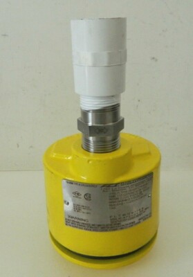 FCI Fluid Components Flow Switch FLT93S-1B1A201C1B00000 #2 | eBay