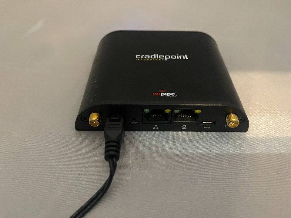 CradlePoint IBR600LP-AT AT&T SIM Wireless Router No AC/Antennas | eBay