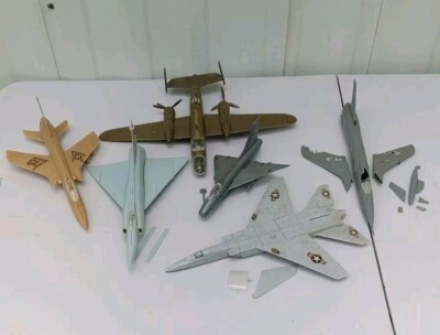 Vintage Model Planes Military Aircraft Junkyard Lot Parts Pieces 1957 ...