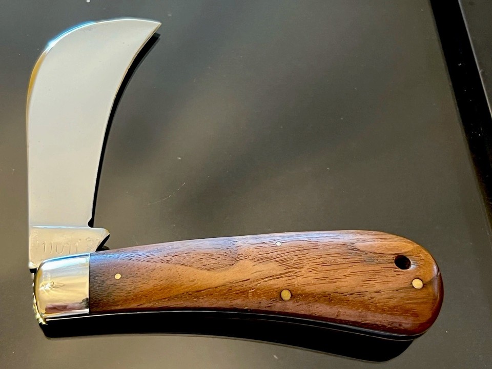 Vintage Case XX 1970/10 Dot HAWKBILL Knife Smooth Walnut Opens & Snaps ...