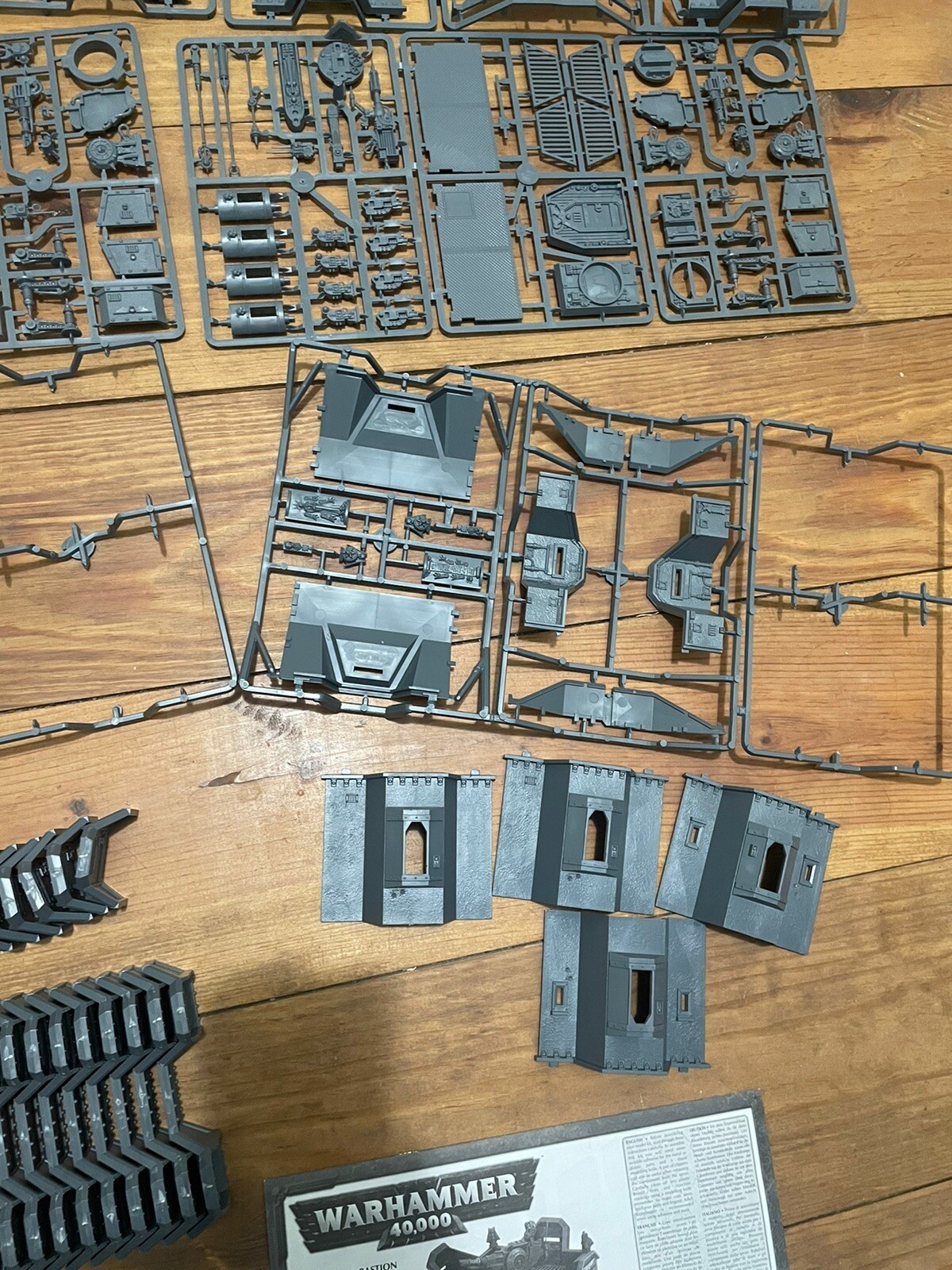 Warhammer 40K Imperial Strongpoint Aegis Defence Line and Imperial ...