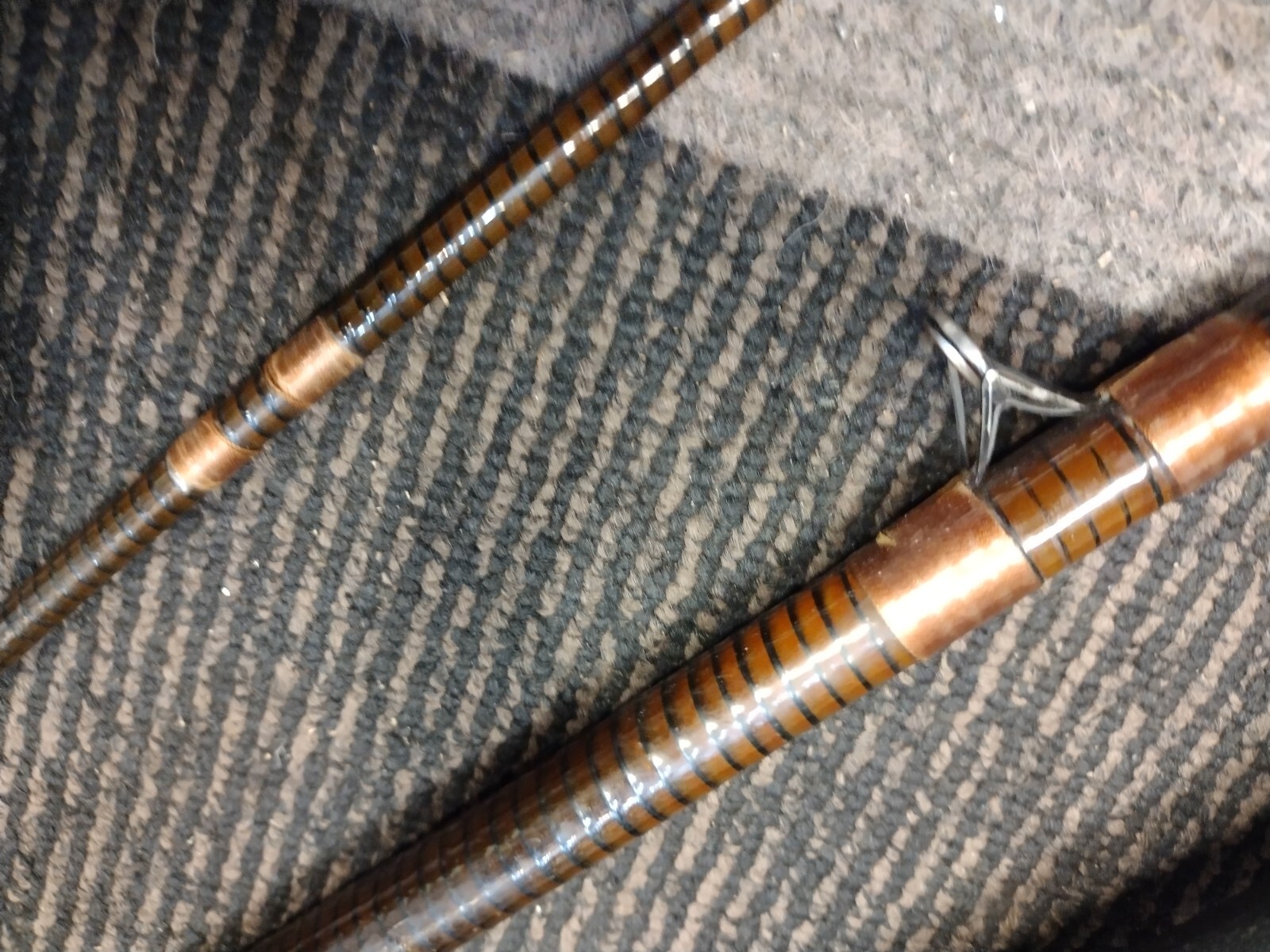 Daiwa lightning coil 11/13 heavy combo feeder rod, 2 rings missing ...