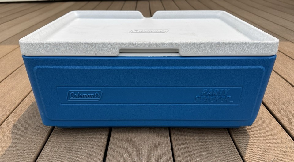 Vintage Coleman 6225 Party Stacker 24-Can Blue Stackable Cooler | eBay