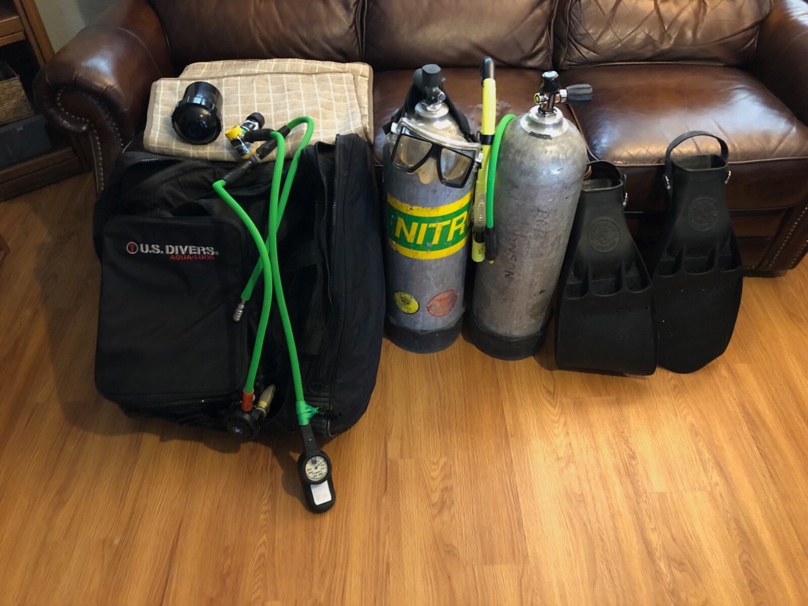 Used Scubapro Professional Scuba Diving Equipment in excellent ...