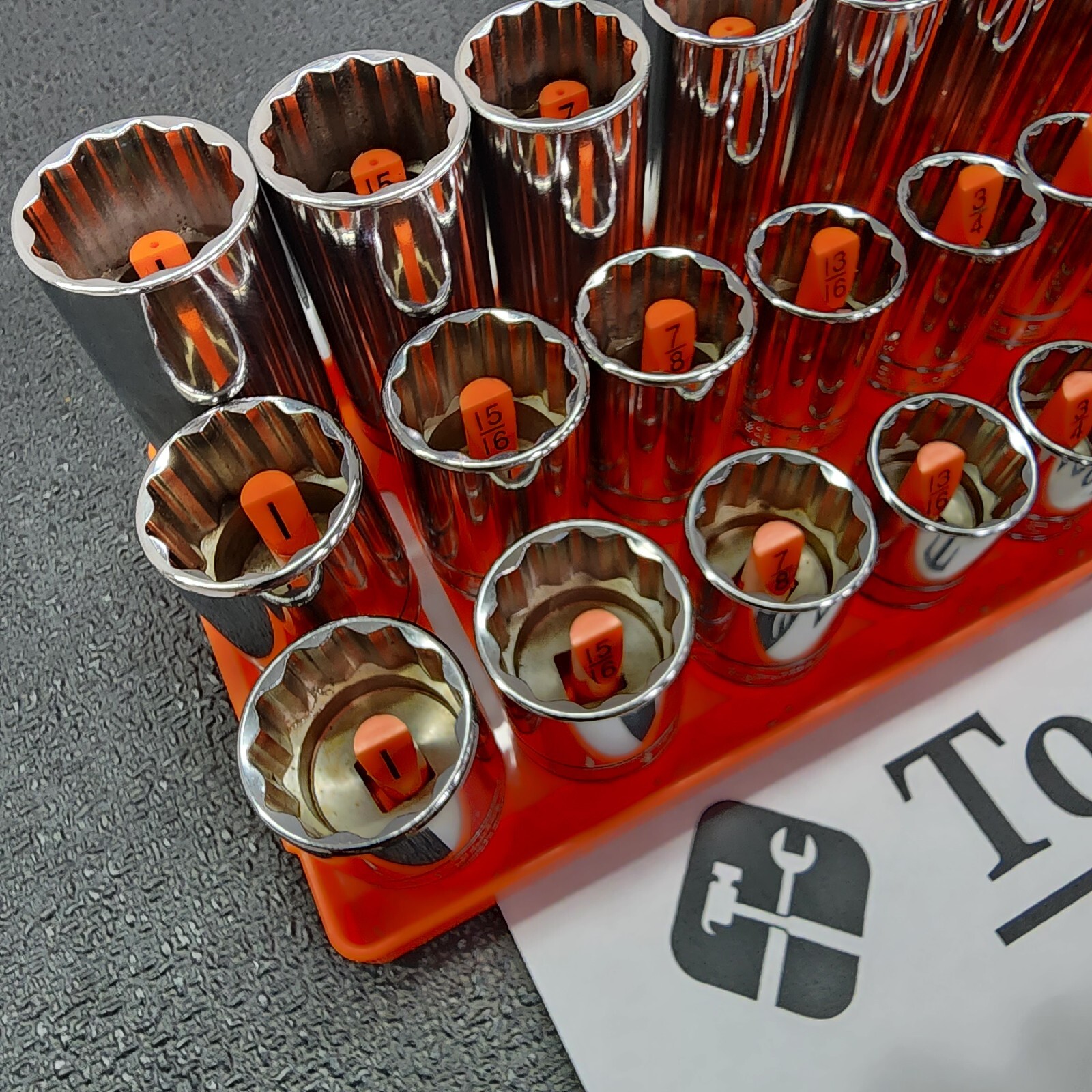 Snap-on Tools USA NEW 84-Piece SAE & Metric 3/8" Dr 6-Point MASTER ...