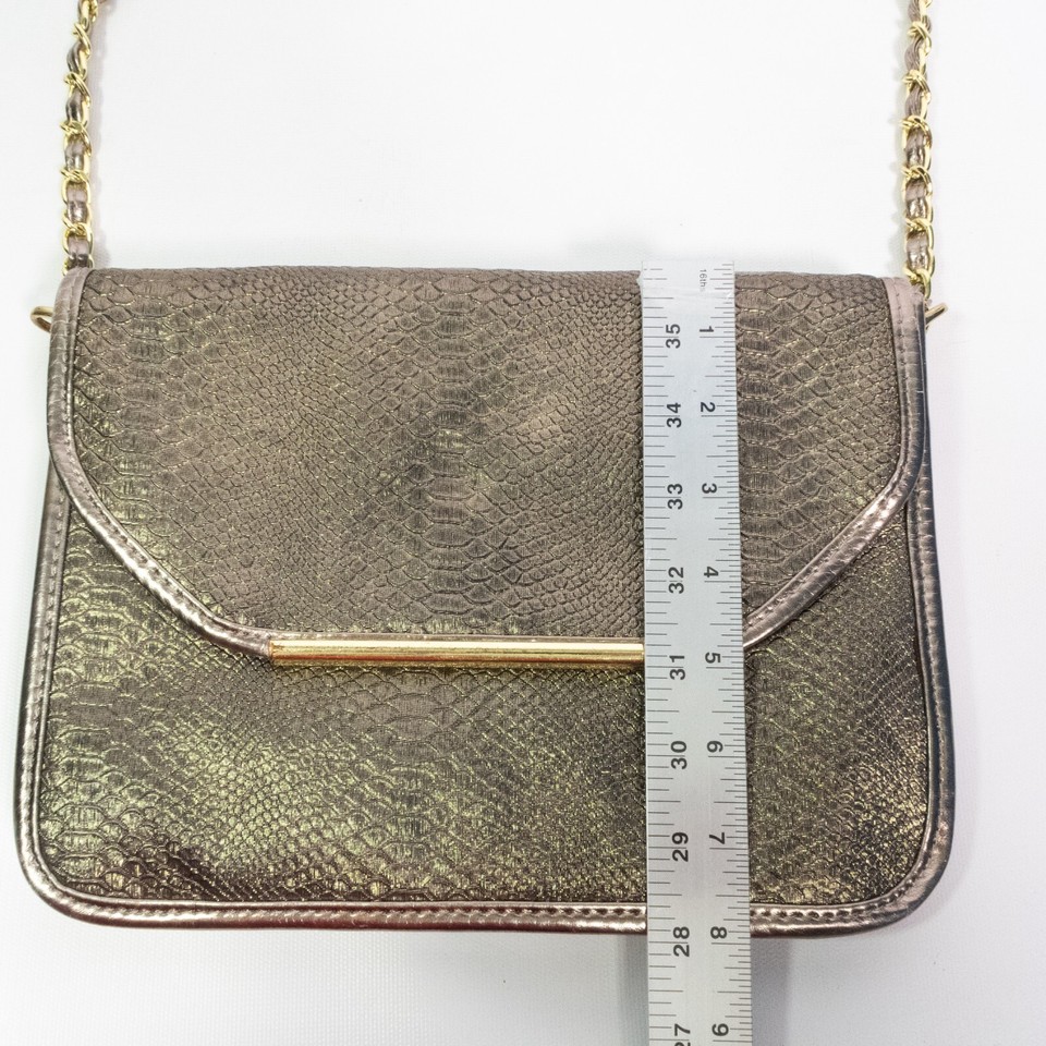 Gold Tone IVANKA TRUMP 8X11" Elegant Purse with 7 Pockets & 22" Handle ...