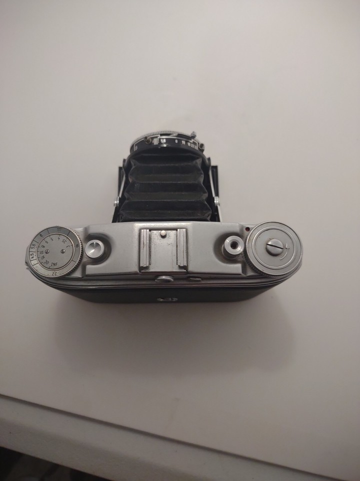 Vintage Agfa Isolette I 120 Roll Film Folding Camera w/ Agnar 85mm F4.5 ...