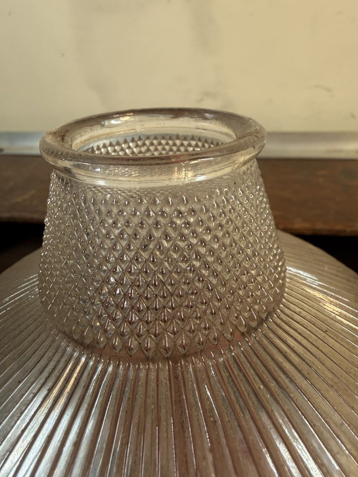 VINTAGE HOLOPHANE GLASS Lamp SHADe WAFFLE CROSED X Ray Popcorn Oil Lamp ...