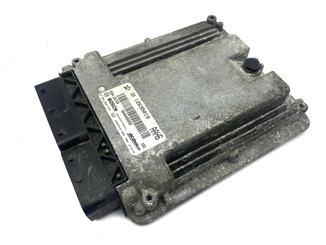 10 11 2010 2011 GMC Acadia CTS Engine Control Module ECM ECU Computer ...