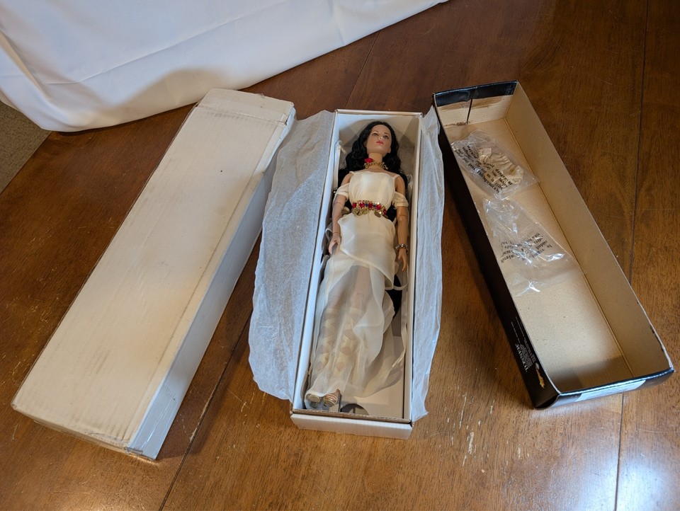 Tonner Doll 2006 DC Stars Wonder Woman AMAZON PRINCESS limited edition ...