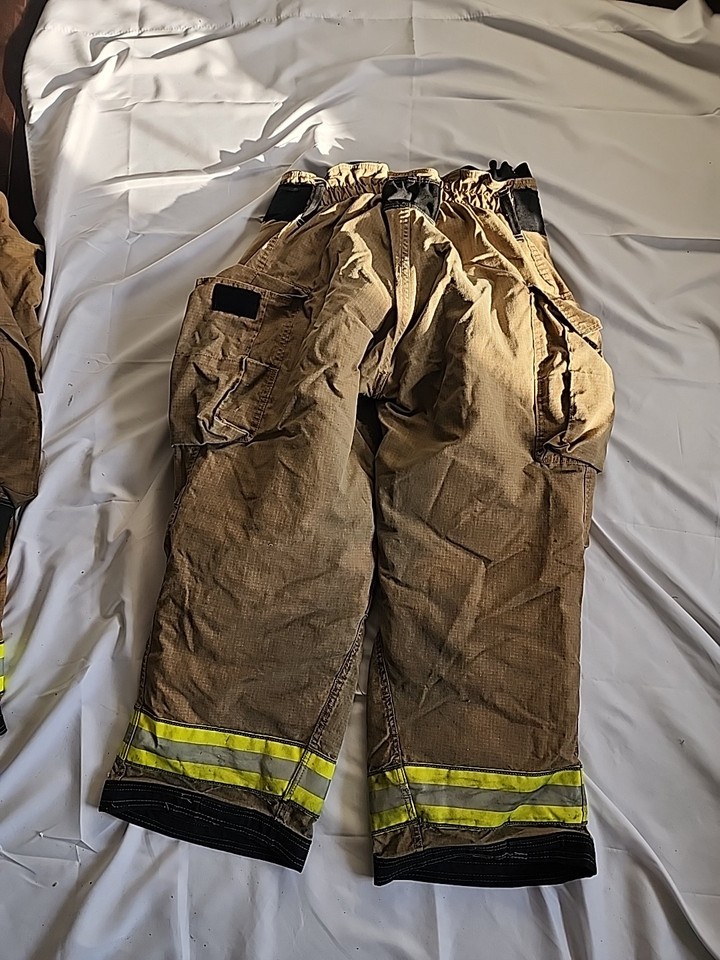 GLOBE G-XTREME 38 x 30 Firefighter Turnout Bunker Pants GEAR Trouser ...