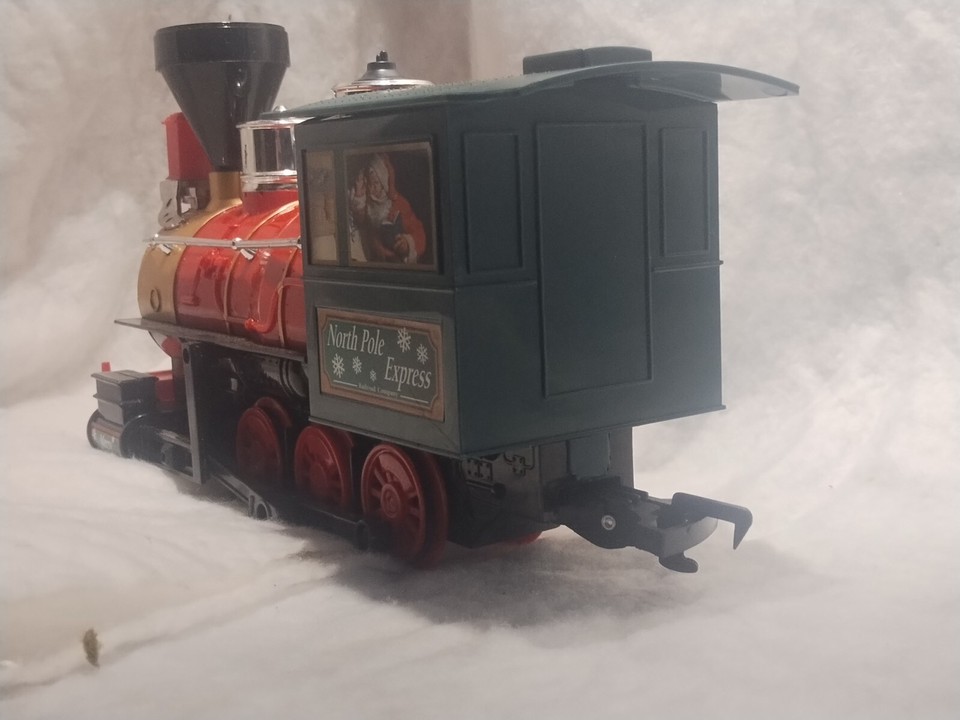 Eztec G Gauge CHRISTMAS ENGINE Scientific Toy North Pole Express Train ...