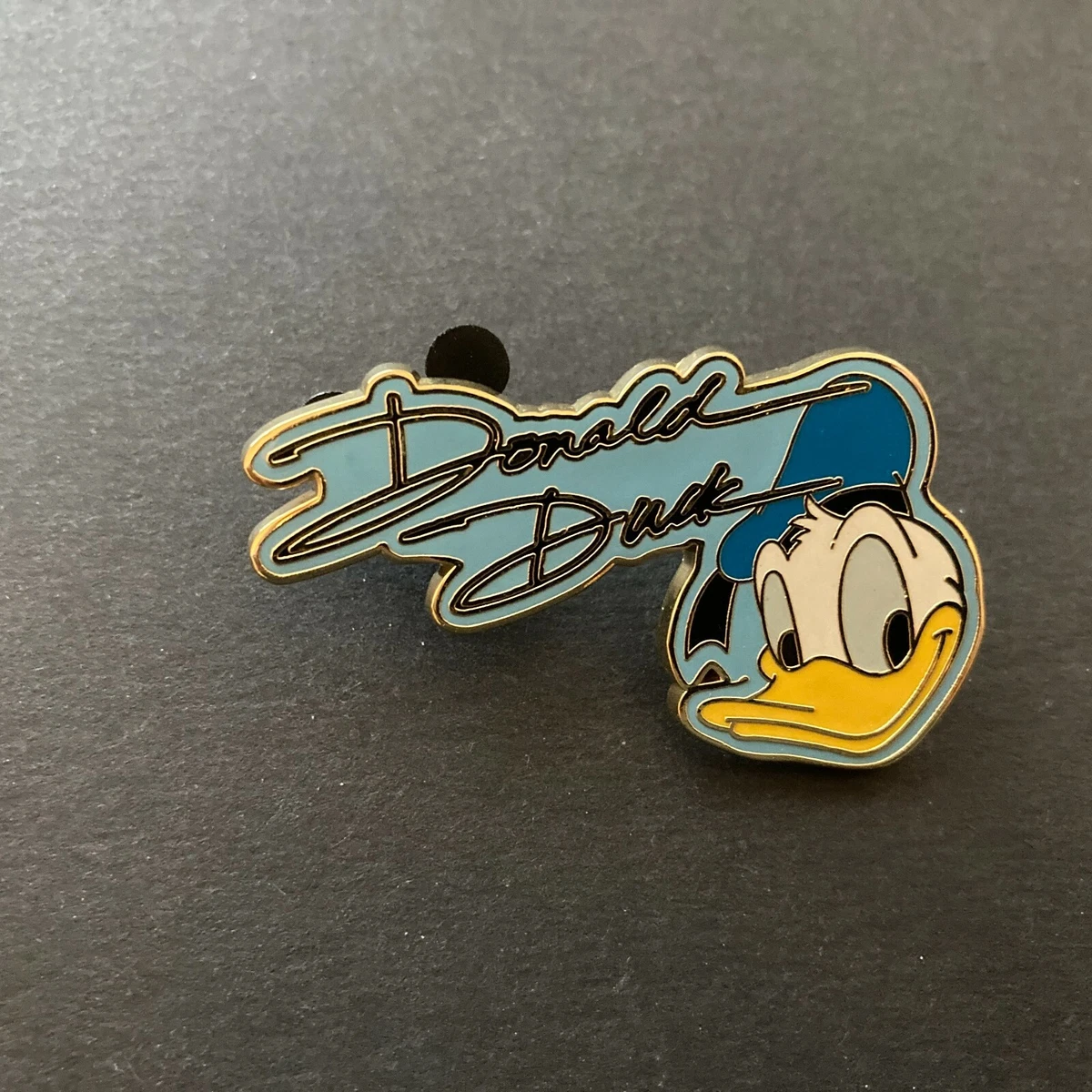 Daisy Duck Signature