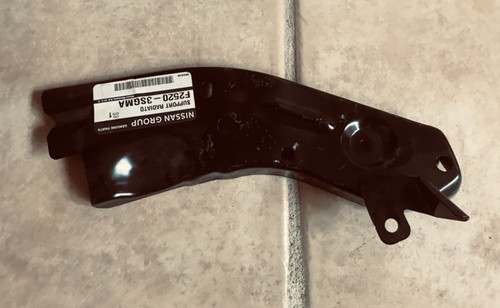 Genuine OEM 2013-19 Nissan Sentra F2520-3SGMA Passenger Outer Radiator ...