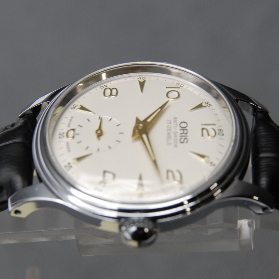 【Near MINT】 Vintage ORIS 7312 31mm Small Second White Manual Winding ...