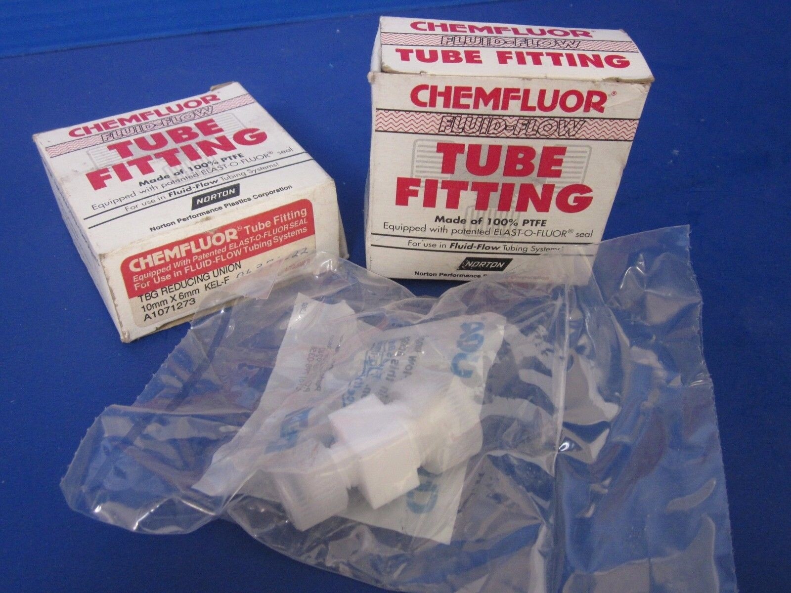 Norton Chemfluor Tube Fitting - 10mm x 6mm Reducing Union, Lot of 2 | eBay