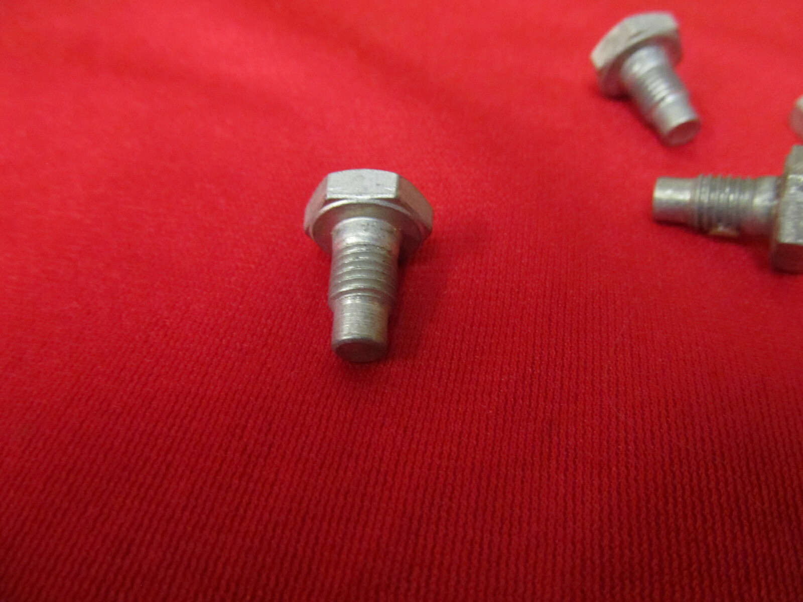 Lot of 4 new Grumman 4 place flap torque tube fiber lock key bolt ...