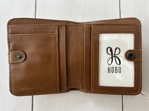 NWT HOBO Max Mini Bifold Compact Leather Wallet RP $98 Truffle (Brown ...