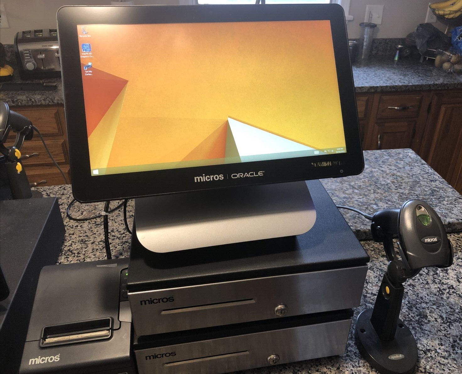 Micros Oracle Workstation 6 POS System includes printer, scanner ...