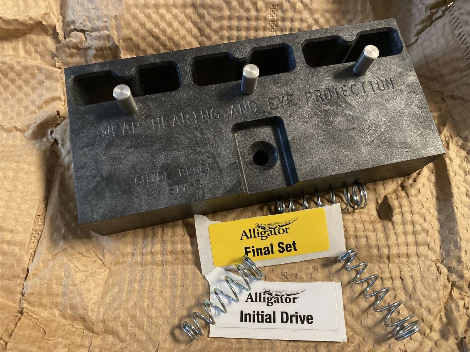 ALLIGATOR ST7-5 STAPLE GOLD CLASS GUIDE BLOCK FROM FLEXCO , FREE ...