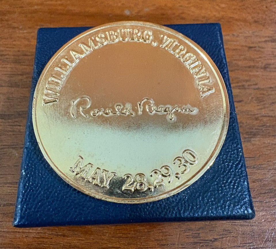 Rare Ronald Reagan VIP Presentation Coin White House Issue 1983 Summit | eBay