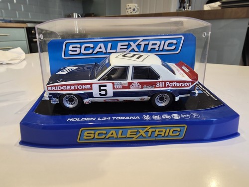 Hornby SCALEXTRIC C3214 HOLDEN L34 TORANA 1974 BATHURST WINNER Car ...