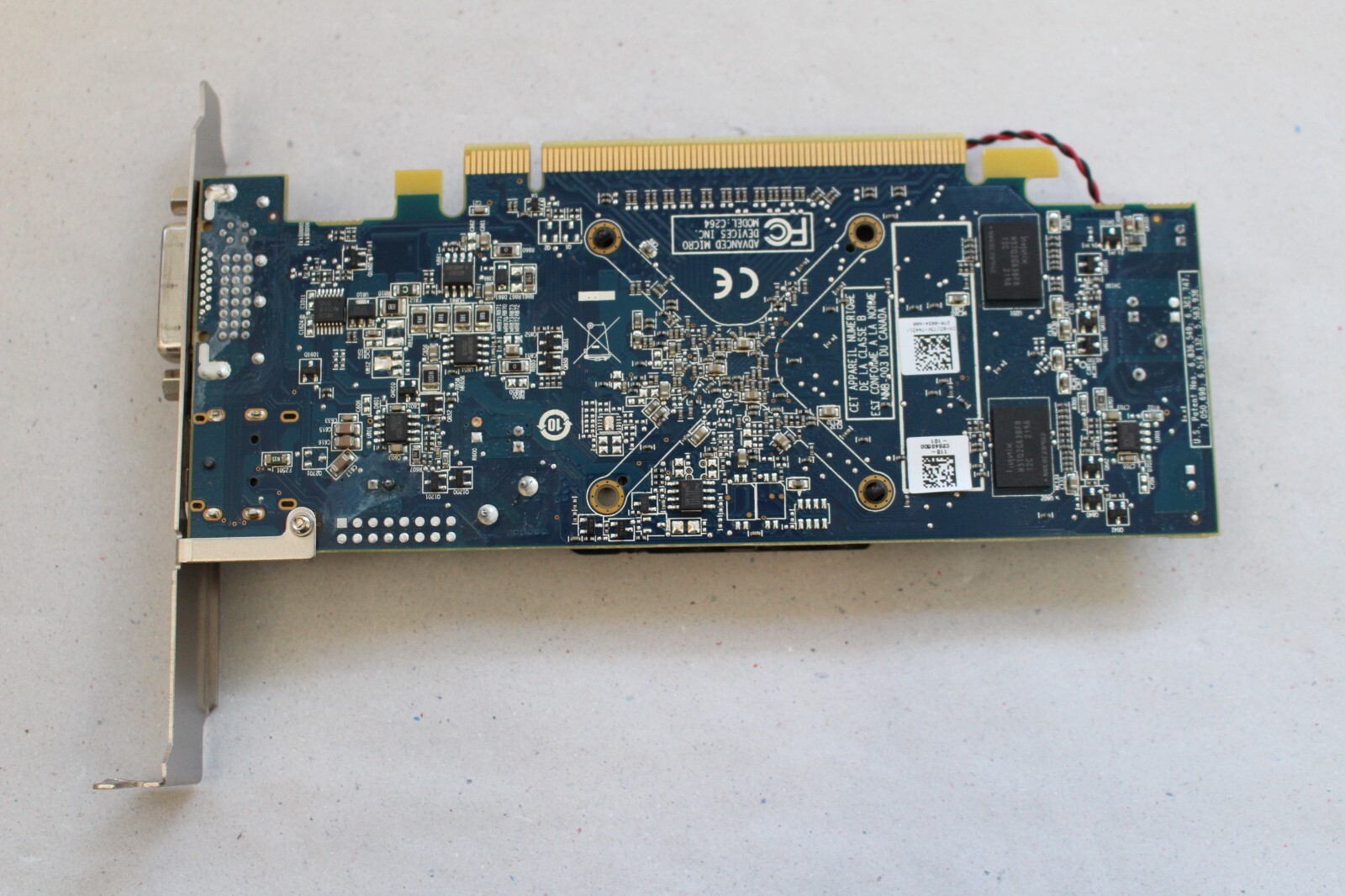 AMD Radeon ATi -102-C26405 (B) 1GB PCI-E C264 DVI & Display Port ...