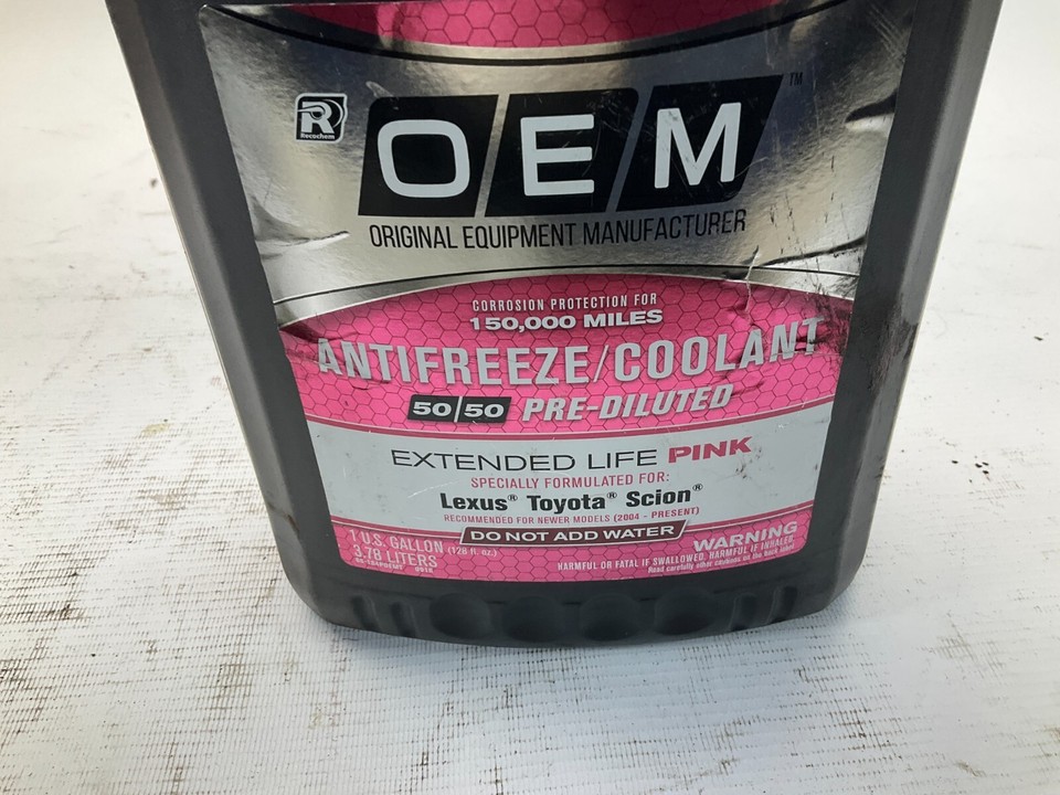 1 Gallon Pink OEM Toyota Lexus Super Long Life Antifreeze Coolant 50/50 ...