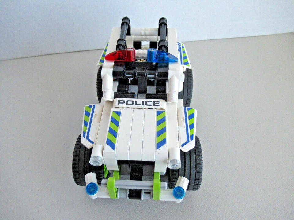 LEGO TECHNIC #42047 POLICE INTERCEPTOR- w/PULL BACK ACTION- COMPLETE ...