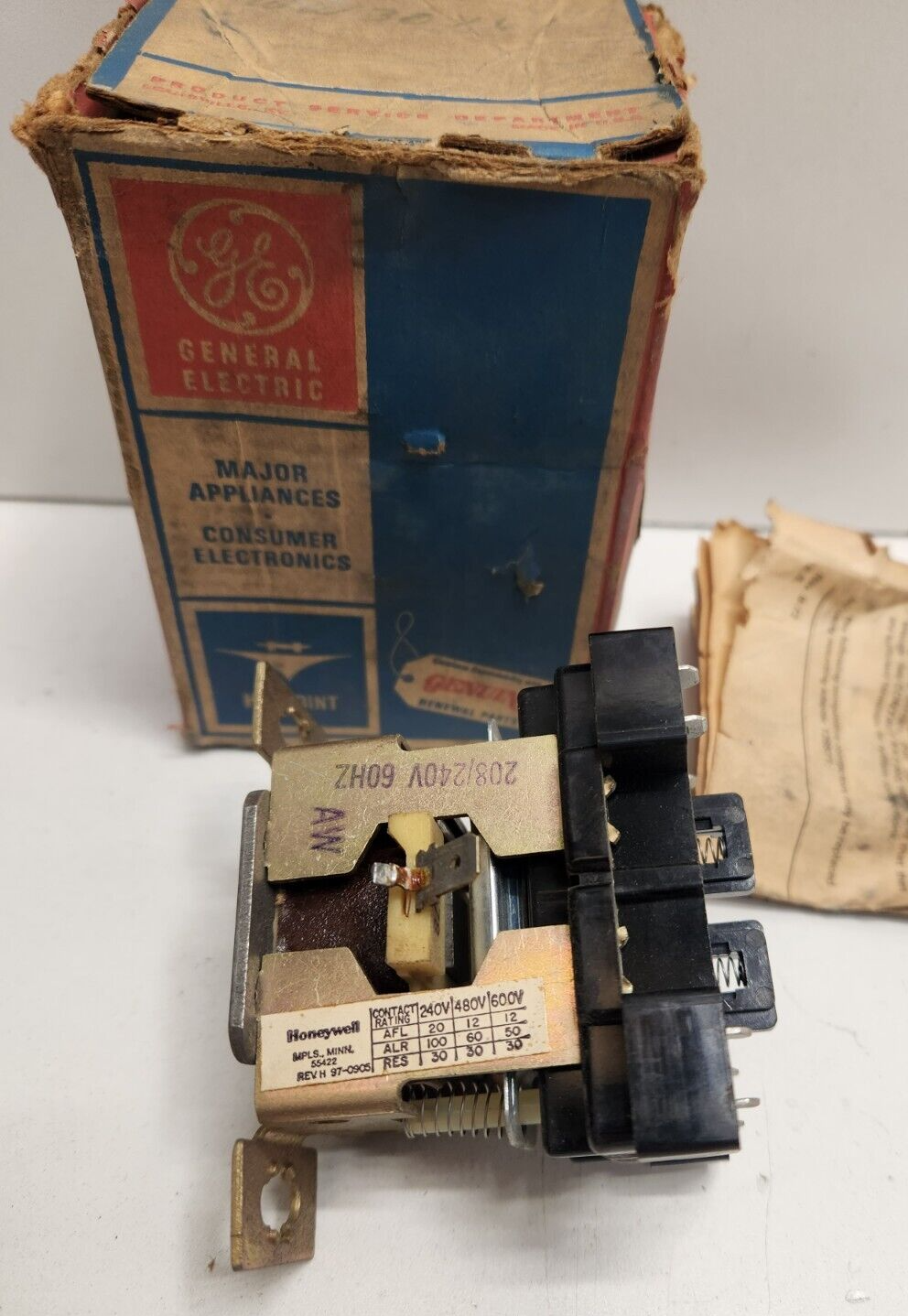 NEW OLD STOCK! HONEYWELL 208/240V CONTACTOR R450B-1087-3 | eBay