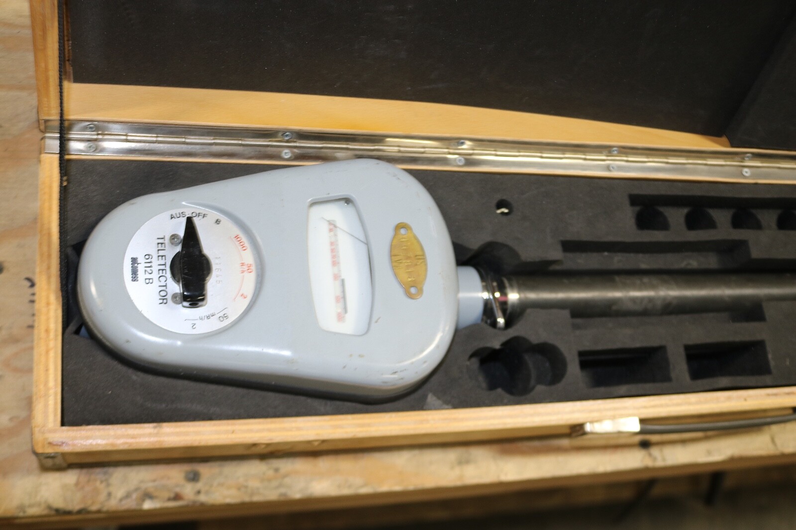 6112B TELETECTOR DOSE RATE METER GAMMA RADIATION METER | eBay