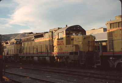 UP Union Pacific EMD SD24 Kodachrome Original Kodak Slide | eBay