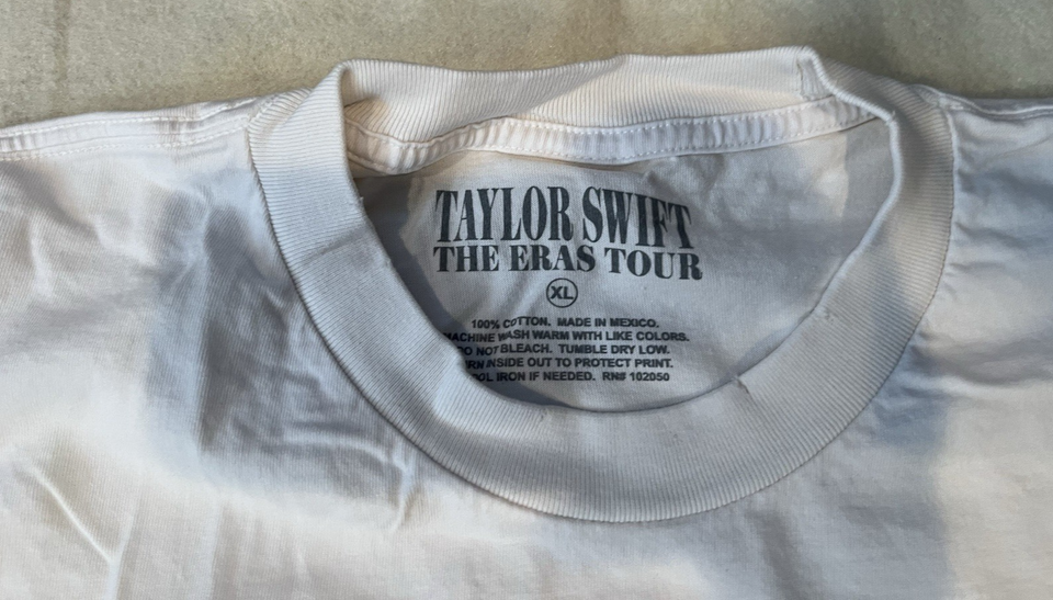 Taylor Swift The Eras Tour Oversized XL Double Sided Tour Dates T-Shirt ...