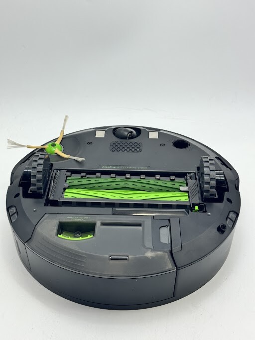 iRobot Roomba j8+ (8550) Robot Vacuum - Black (8877550) 885155033307 | eBay