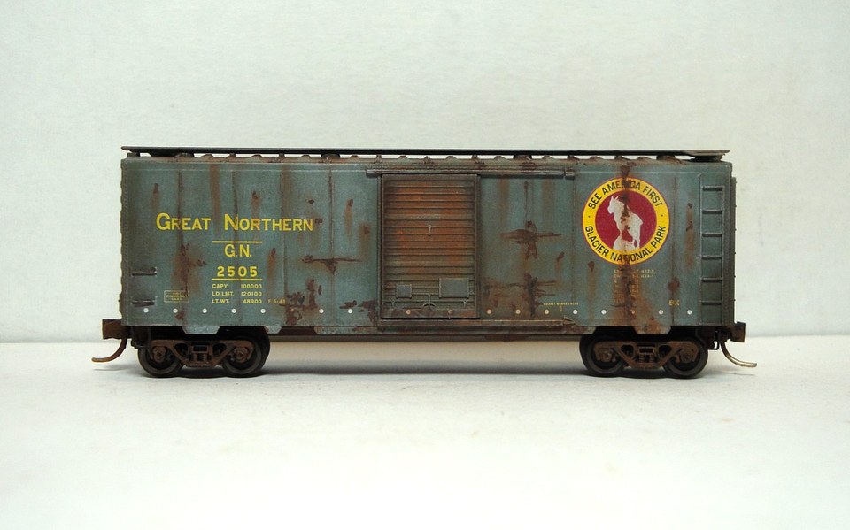N Scale Micro Trains GN custom weathered 40' single door box car # 2505 ...