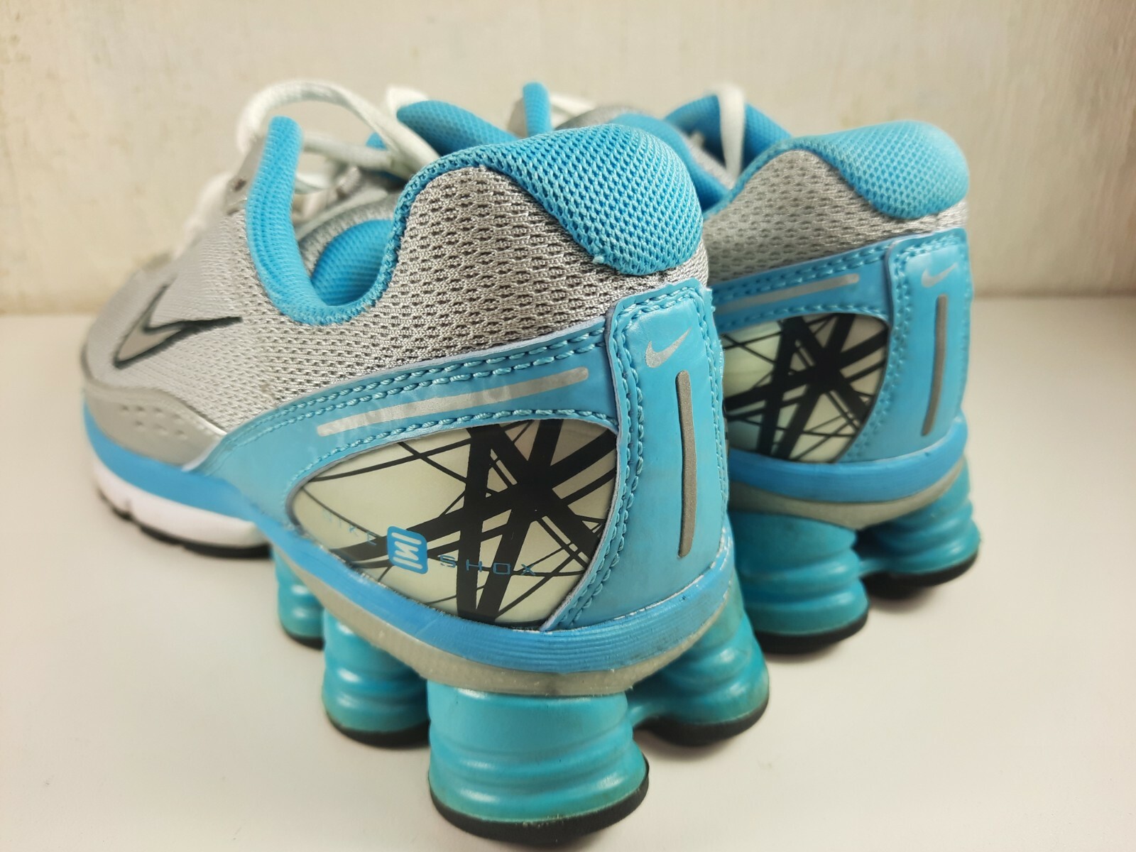 Nike Shox Turmoil Women's Shoes 366647-003 Silver Blue 2009 Size 7.5 US ...