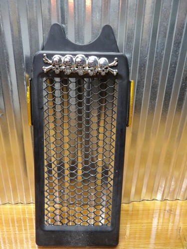 98-07 Honda Shadow VLX VT600 RADIATOR COVER SCREEN 19031-MZ8-K00 | eBay