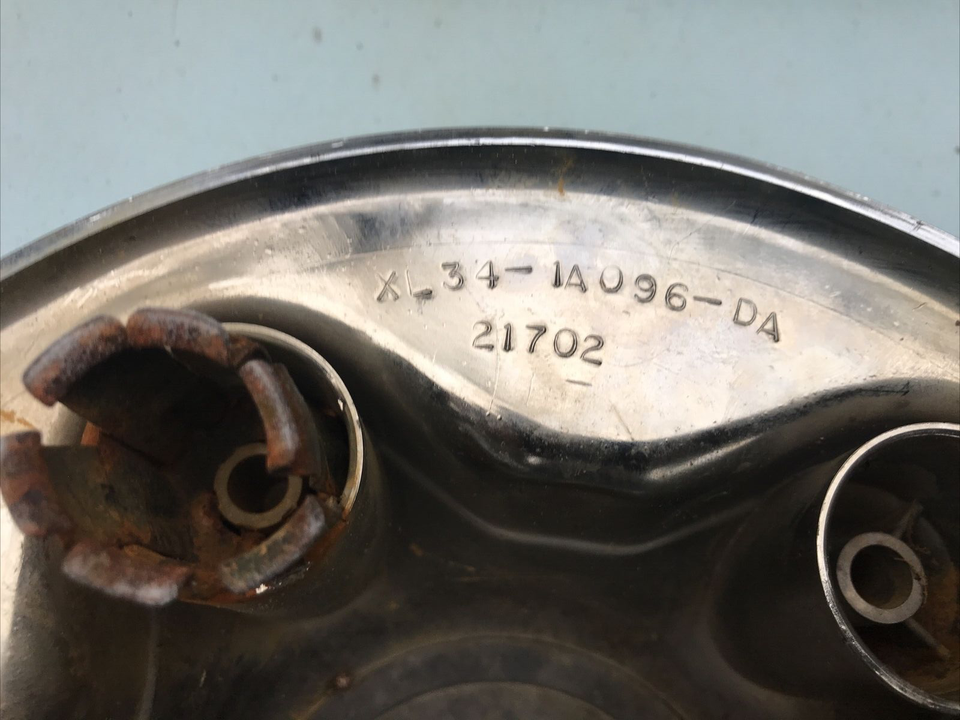 Wheel Center Caps Chrome 8in for 1997- 2003 Ford F150 / Expedition OEM ...