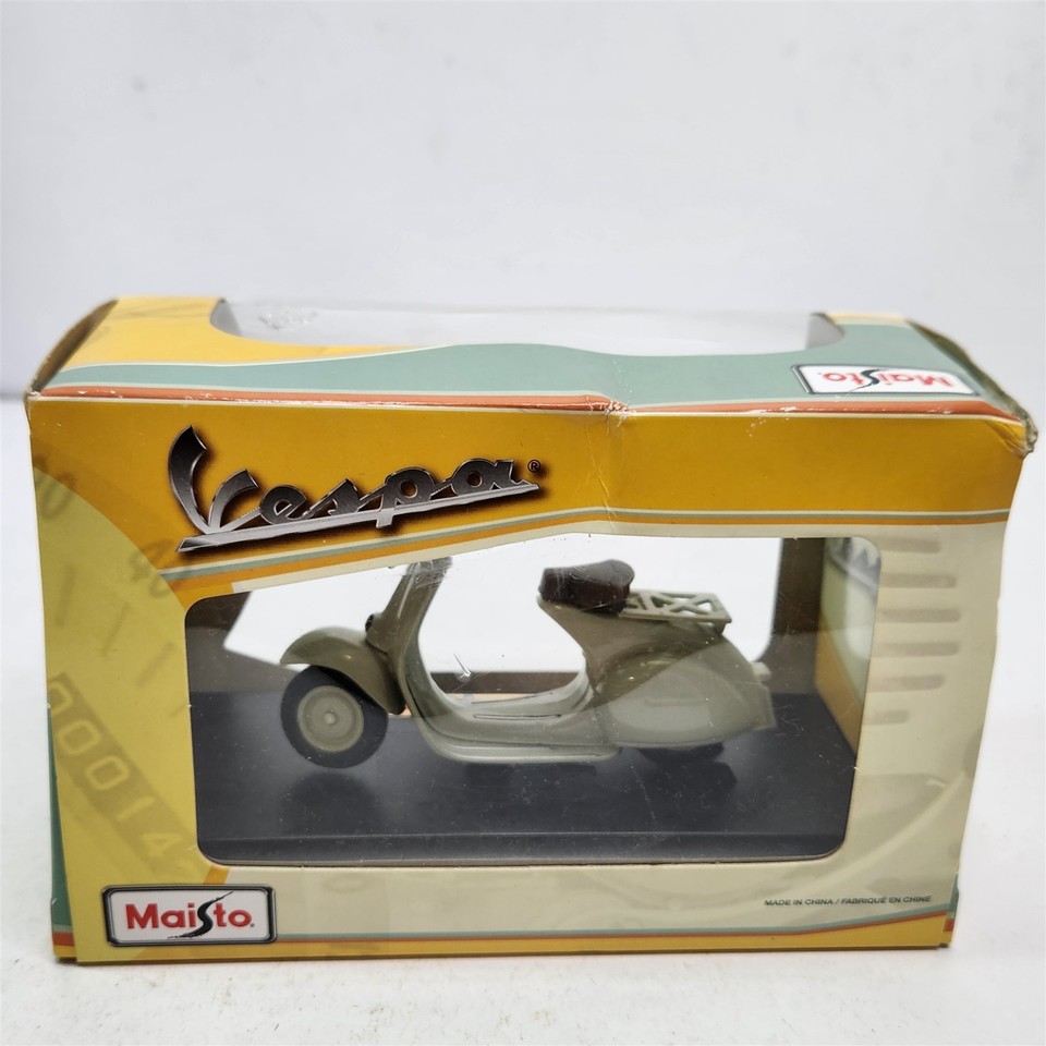 Maisto Vespa 125 "U" (1953) 1:18 Diecast Scooter Bike Vehicle Brand New ...