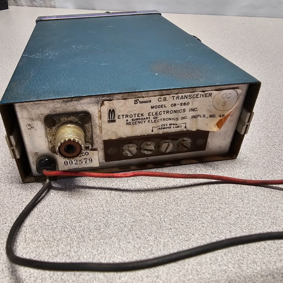 RARE Vintage Metrotek Electronics Bronco CB-280 CB w Mic Tested Works ...