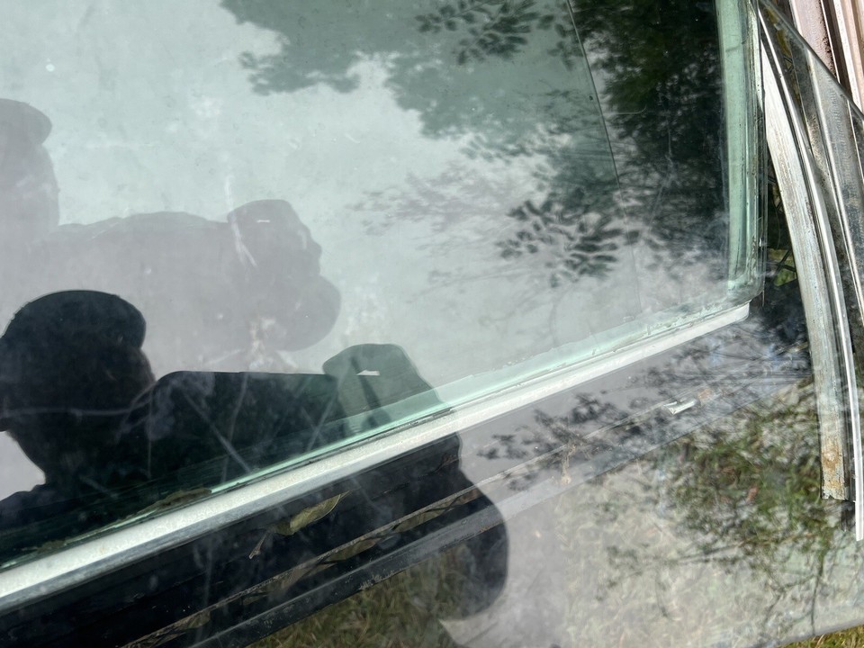 1971 - 1977 Vega Wagon RH Quarter Glass Soft Ray AS-2 27-122 M27.6 #1 ...