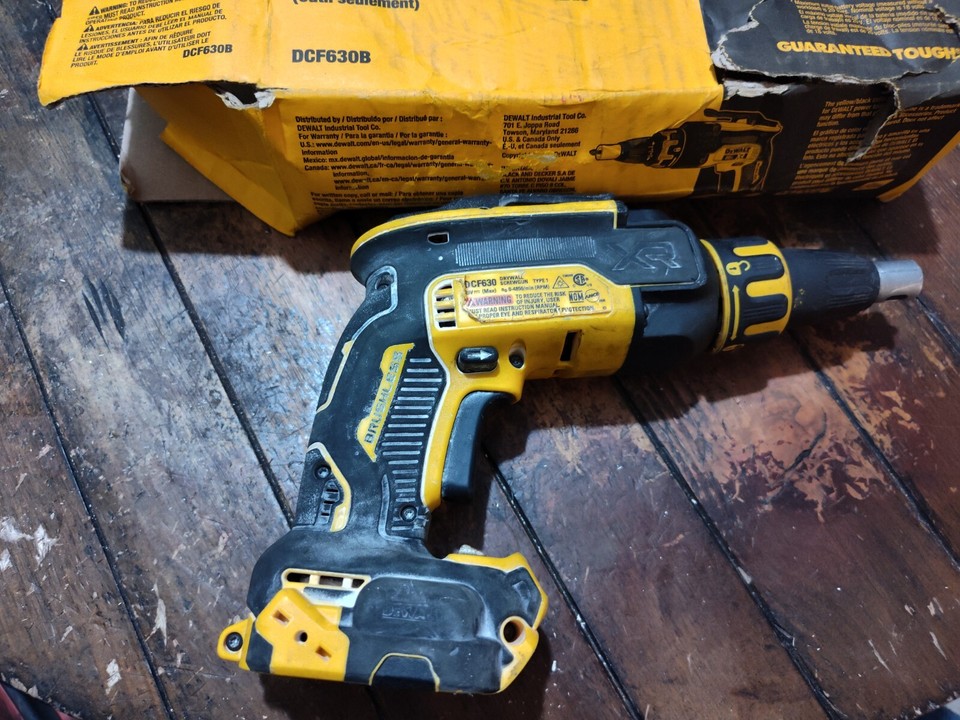 DeWALT DCF630 20V Max Drywall Screwgun FOR PARTS OR REPAIR-DOES NOT ...