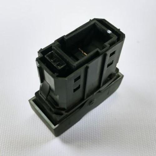 Freightliner Cascadia Utility Lamp Switch - P/N A06-53782-003 | eBay