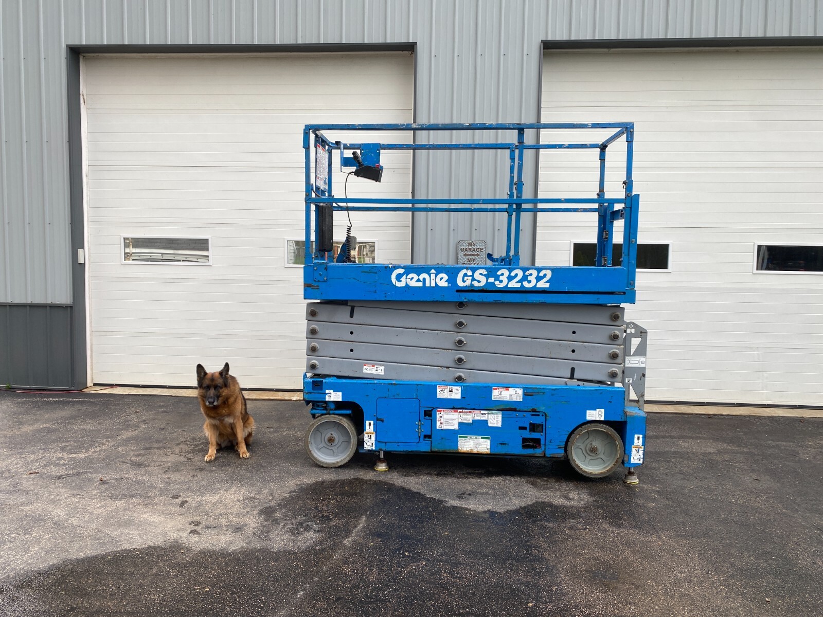 2014 Genie GS-3232 Self Propelled 32’ Electric Scissor Lift with ...