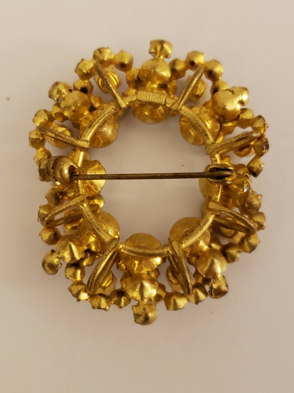 Vintage Austria Gold Tone Mid Century Colorful Jewele… - Gem