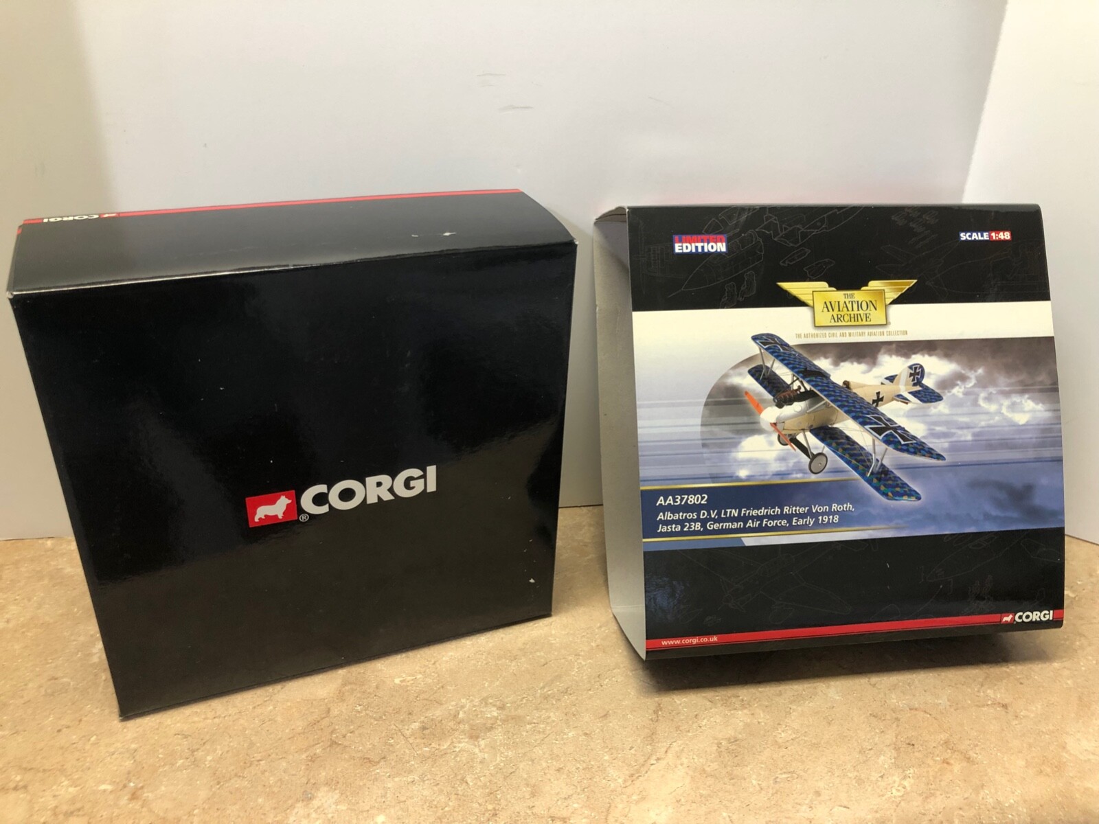 Corgi AA37802 Albatros D.V LTN Friedrich Ritter Von Roth Jasta 23B 1:43 ...