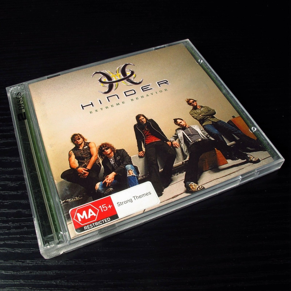 Hinder Extreme Behavior Deluxe Edition