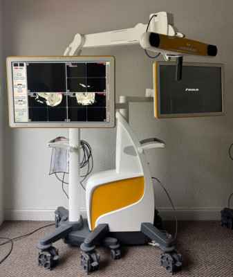 Brainlab Navigation Station Curve Dual Display 19900 - Cranial Software ...