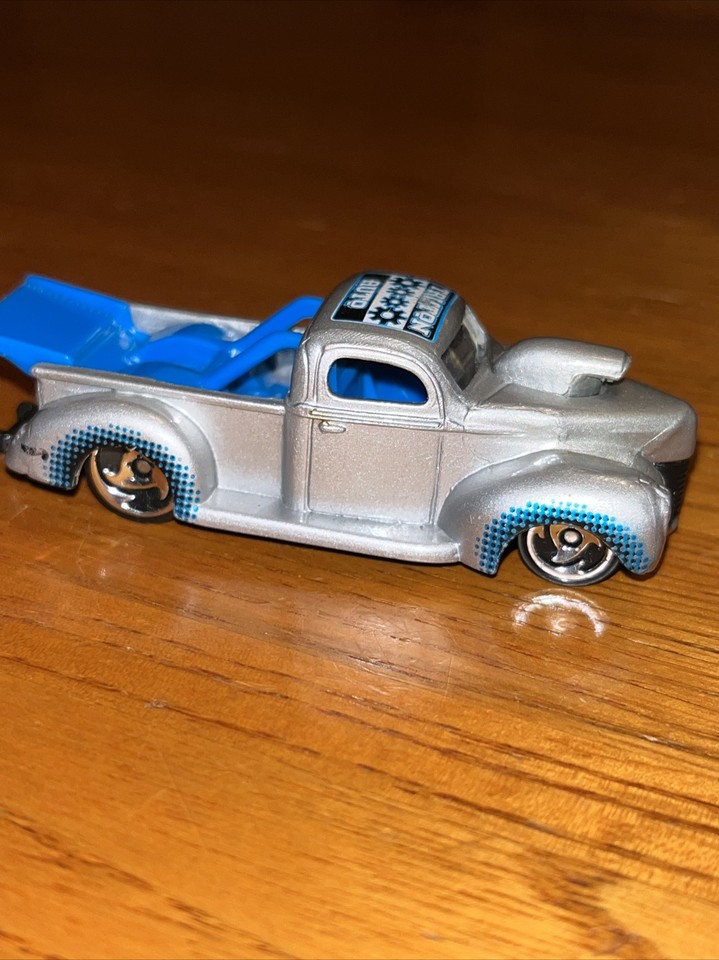 Hot Wheels 1997 '40 Ford 1940 Ford Pickup Truck Triston Auto (Silver ...
