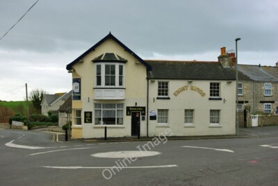 Photo 6x4 The Eight Kings, Southwell, Portland Southwell/SY6870 On the ...